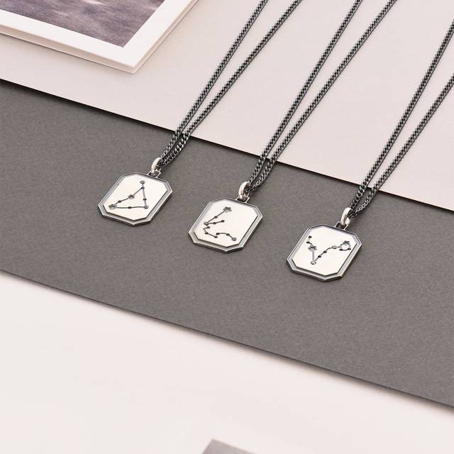 Black Diamonds Capricorn Constellation Necklace - SETT&Co